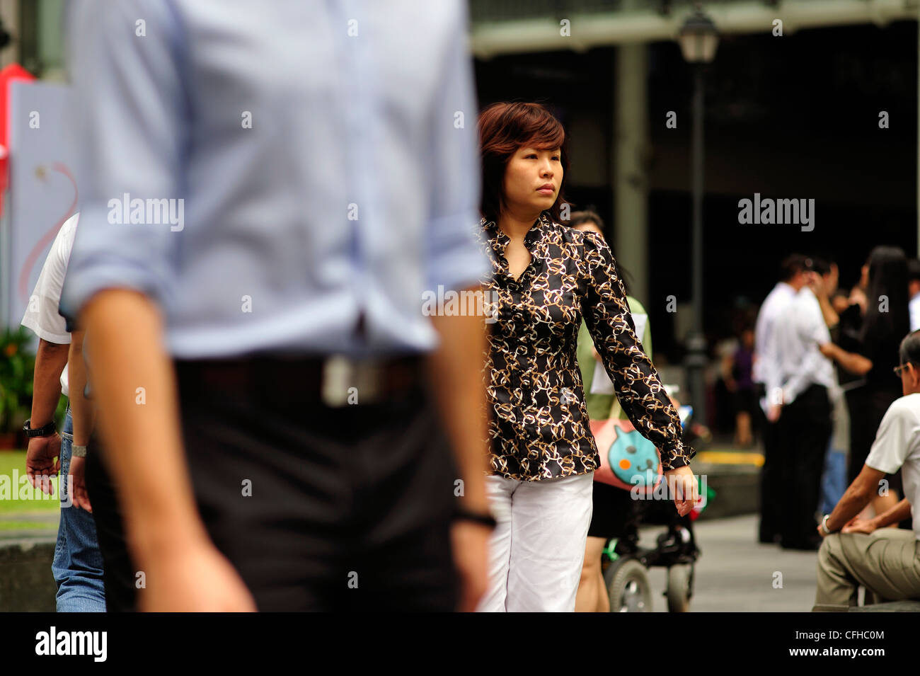 Singaporean Lady Raffles Place Singapore Stock Photo - Alamy