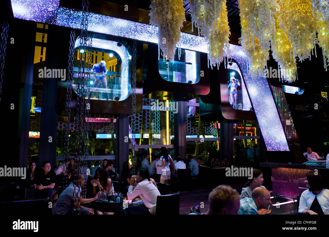 American saloon bar exterior hi-res stock photography and images - Alamy