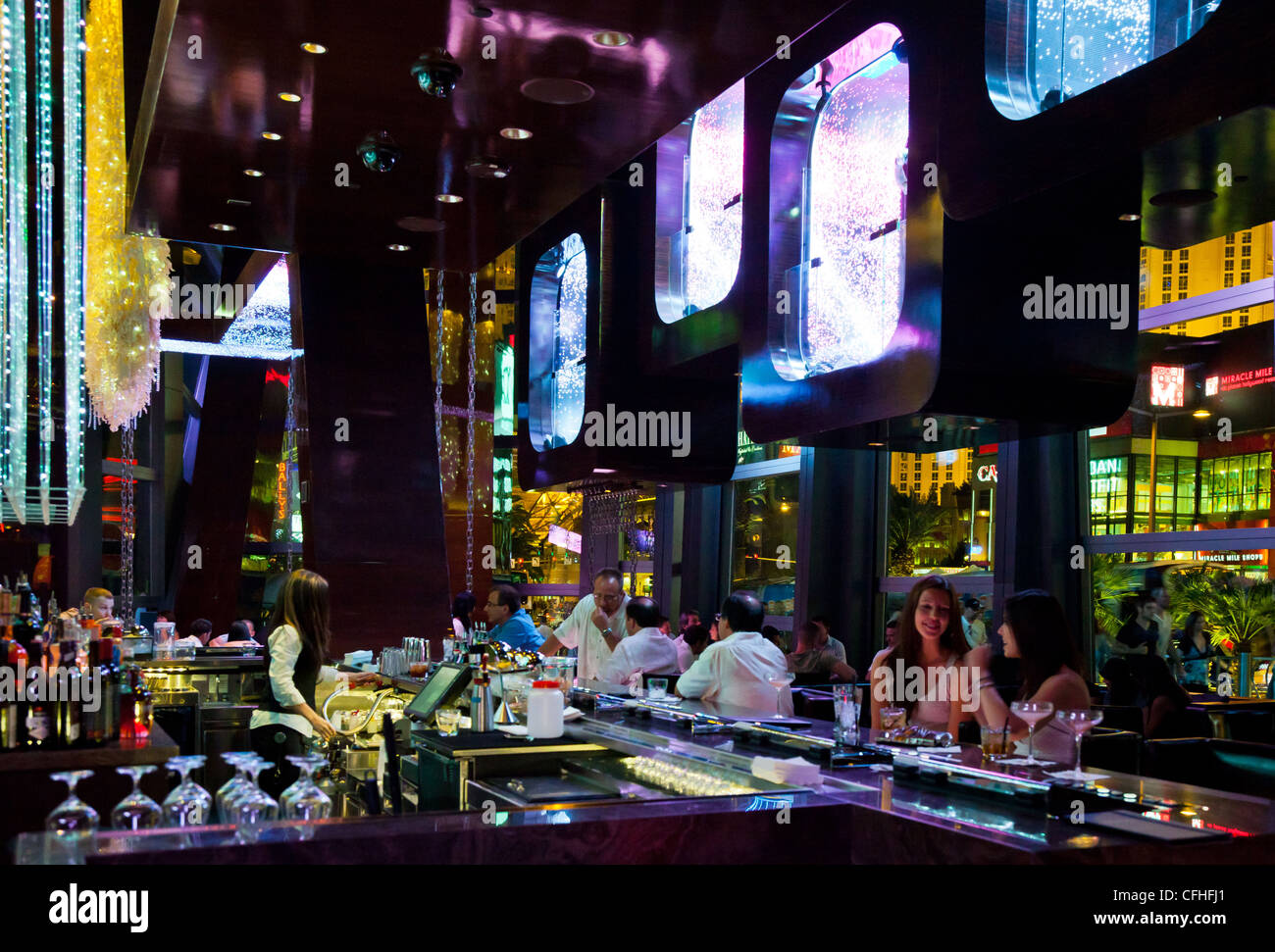 American saloon bar exterior hi-res stock photography and images - Alamy