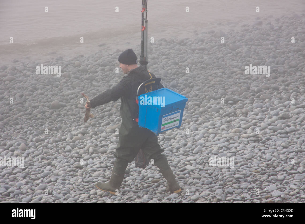 Fishing in the mist hi-res stock photography and images - Alamy