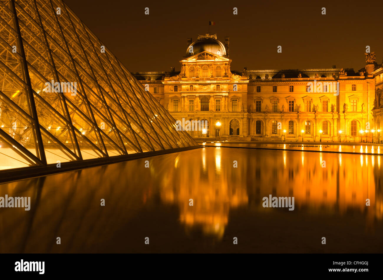Louvre Palace and Pyramid at night, Louvre Museum, Paris, France Stock ...