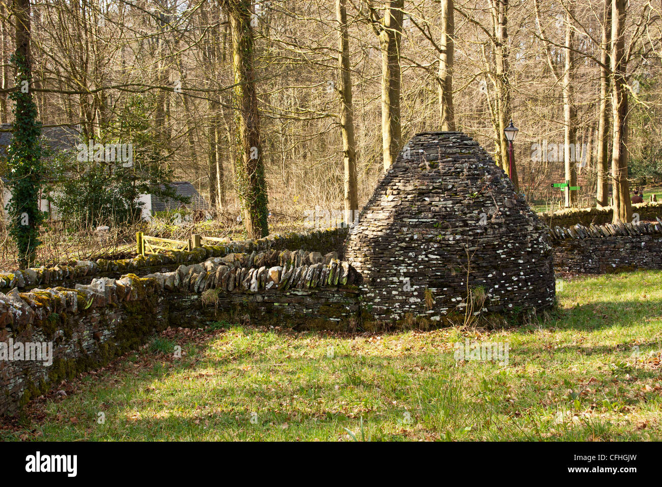Stone pig sty hi-res stock photography and images - Alamy