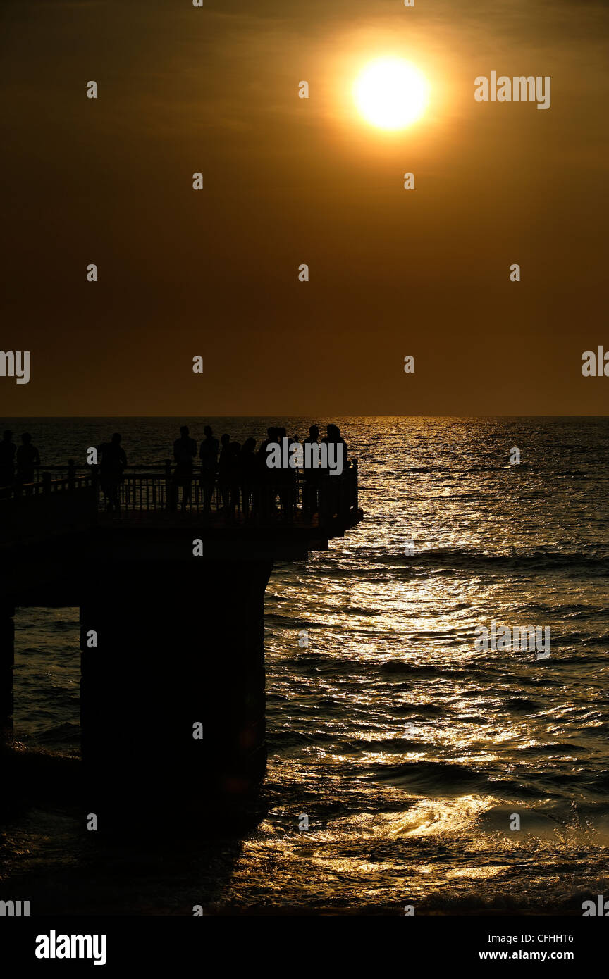 Colombo sunset hi-res stock photography and images - Alamy