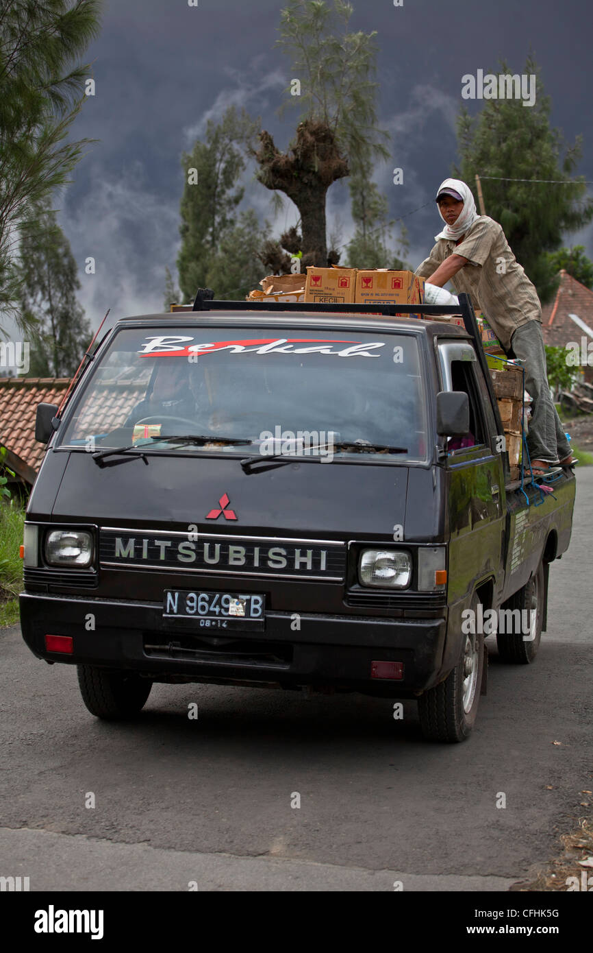 Lorry transport indonesia hi-res stock photography and images - Alamy