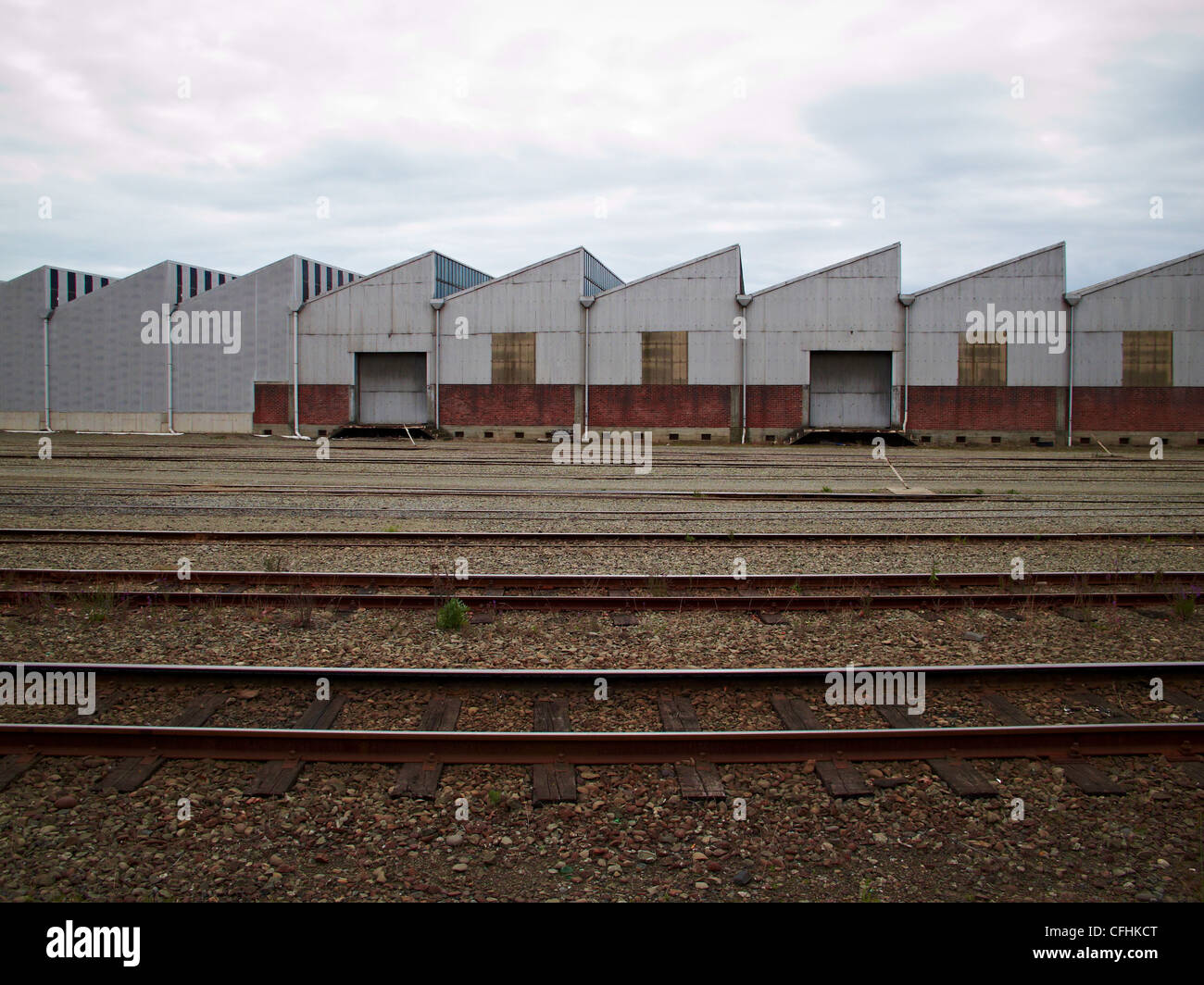empty Railway yard lying empty in New Zealand Stock Photo - Alamy