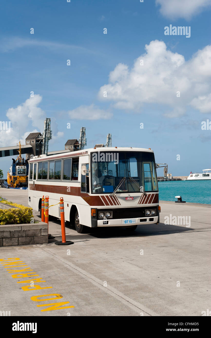 Bus barbados hi-res stock photography and images - Alamy