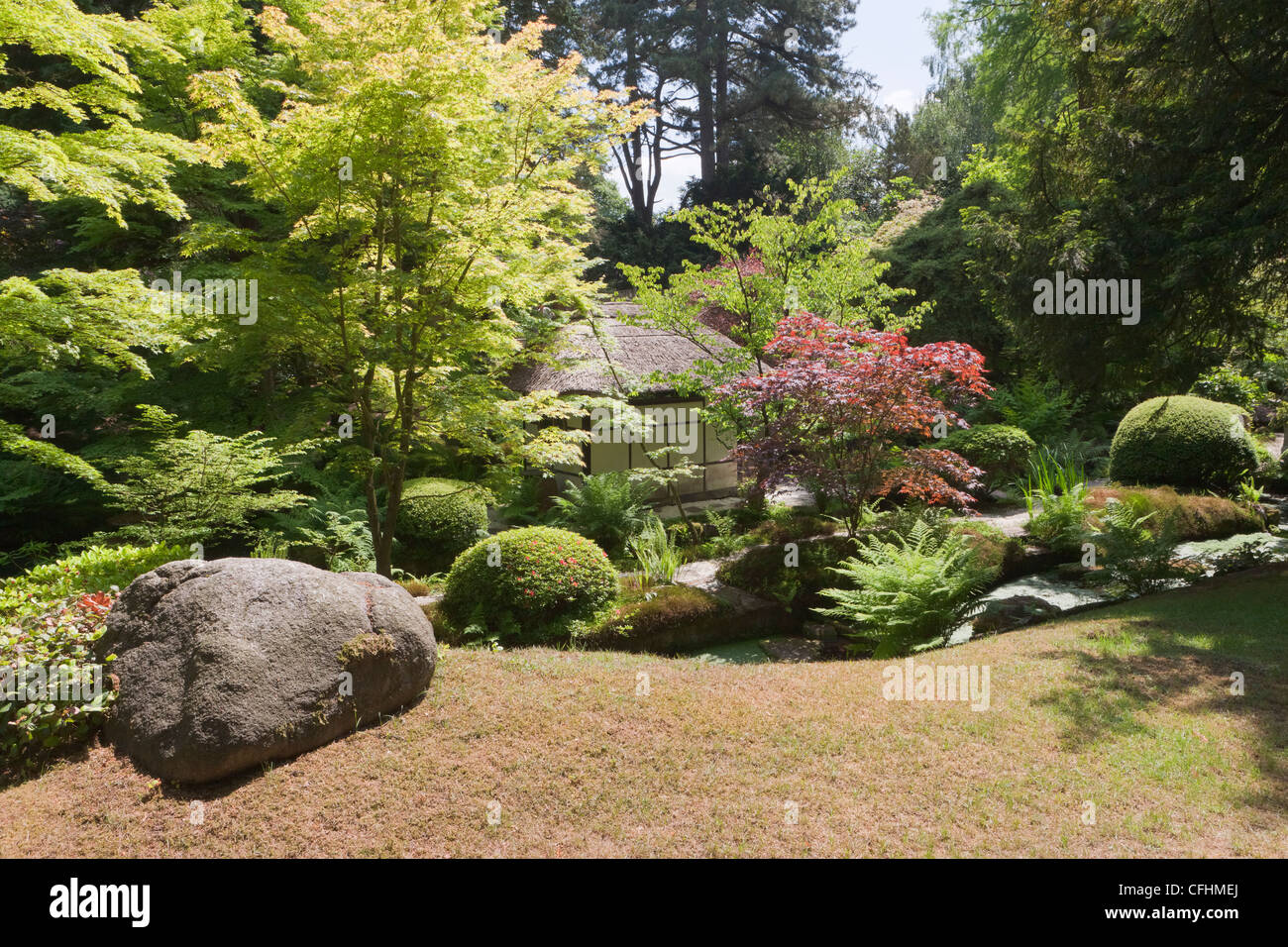 Turning japanese hi-res stock photography and images - Alamy