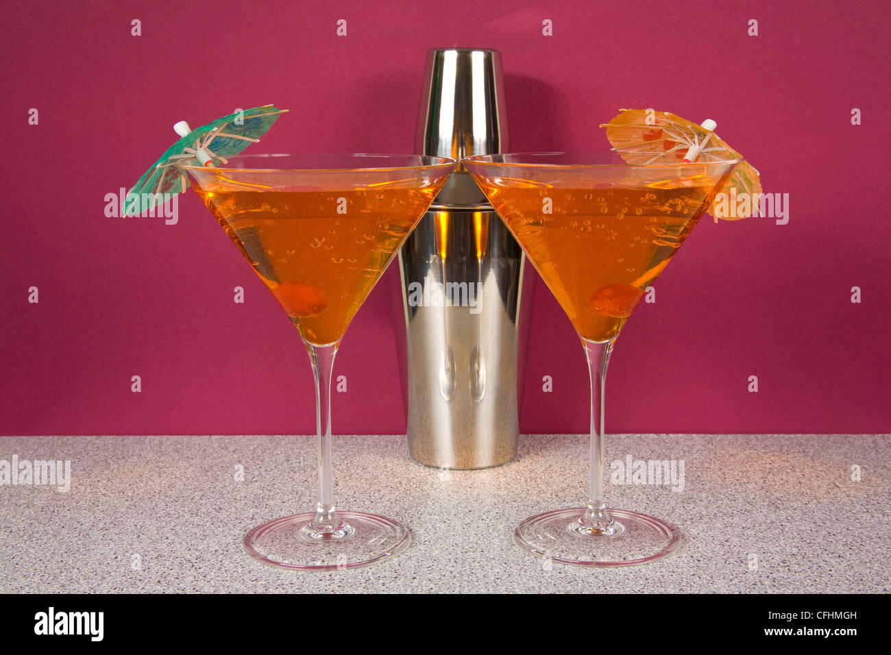 Cocktails for two Stock Photo - Alamy