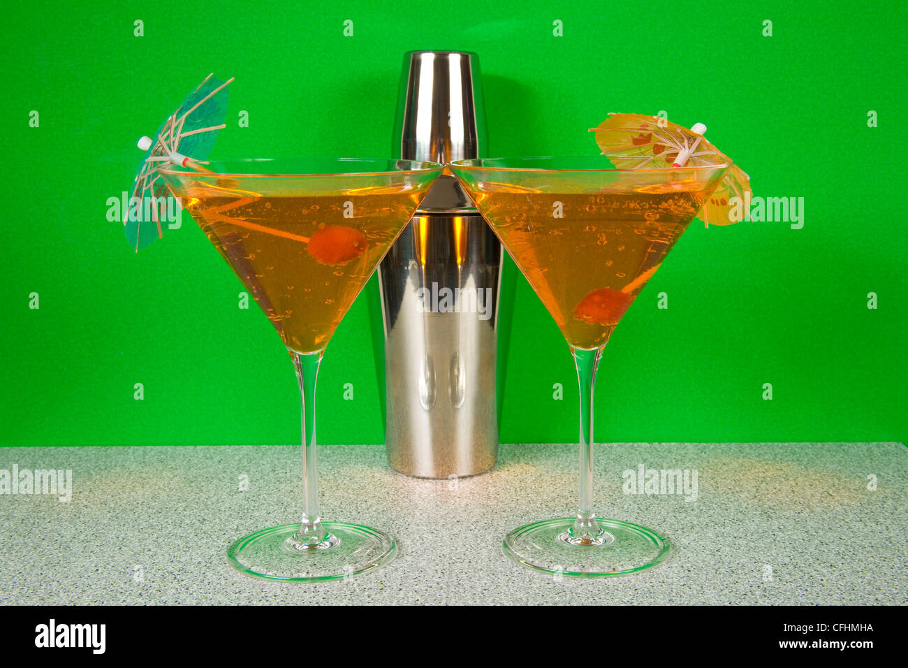 Cocktails for two Stock Photo - Alamy