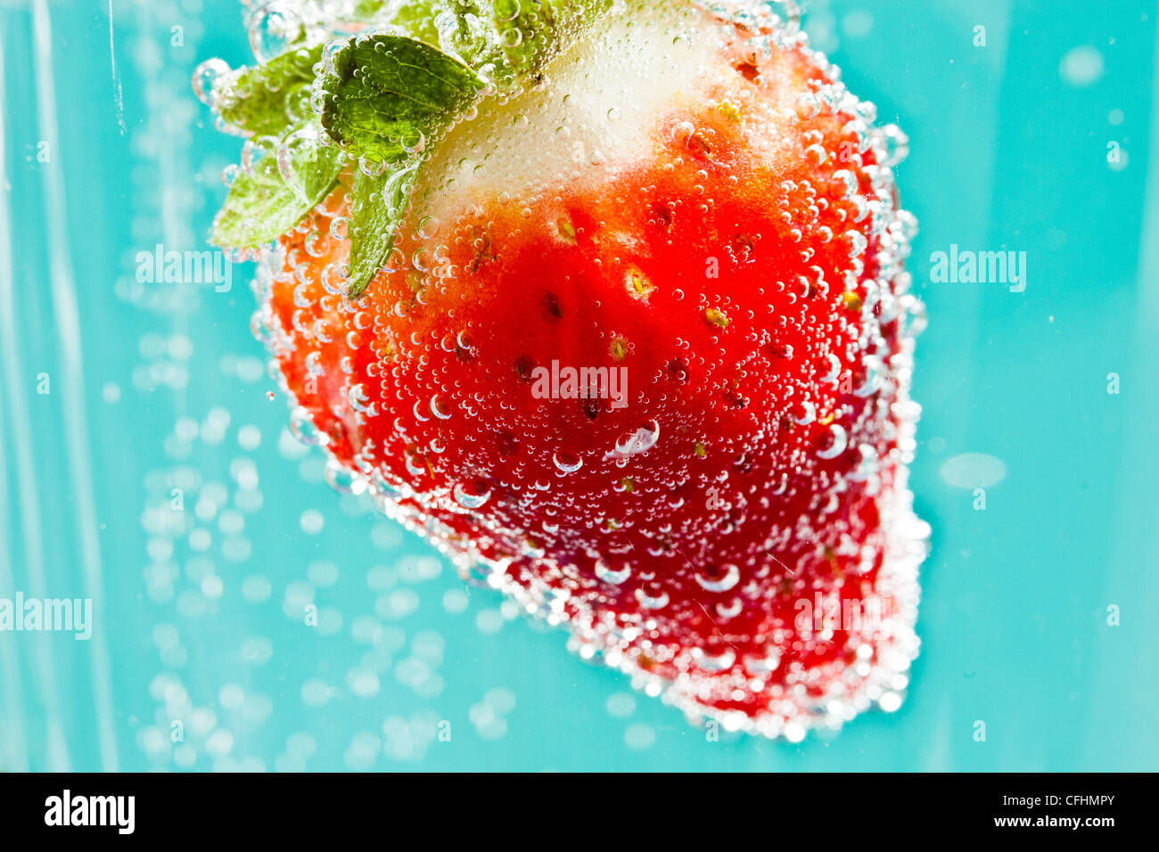 Fizzy water hi-res stock photography and images - Alamy