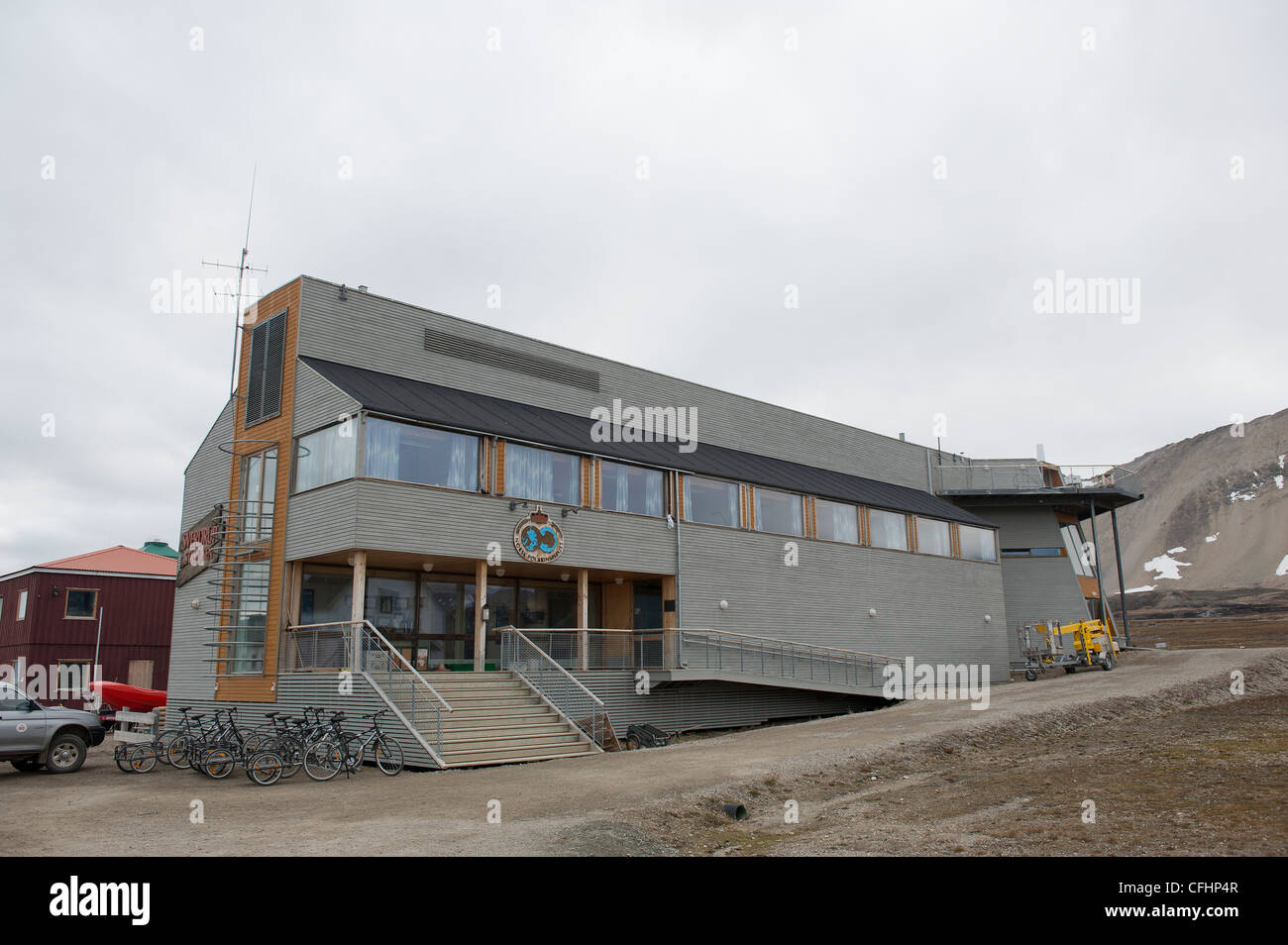 Ny alesund research hi-res stock photography and images - Alamy