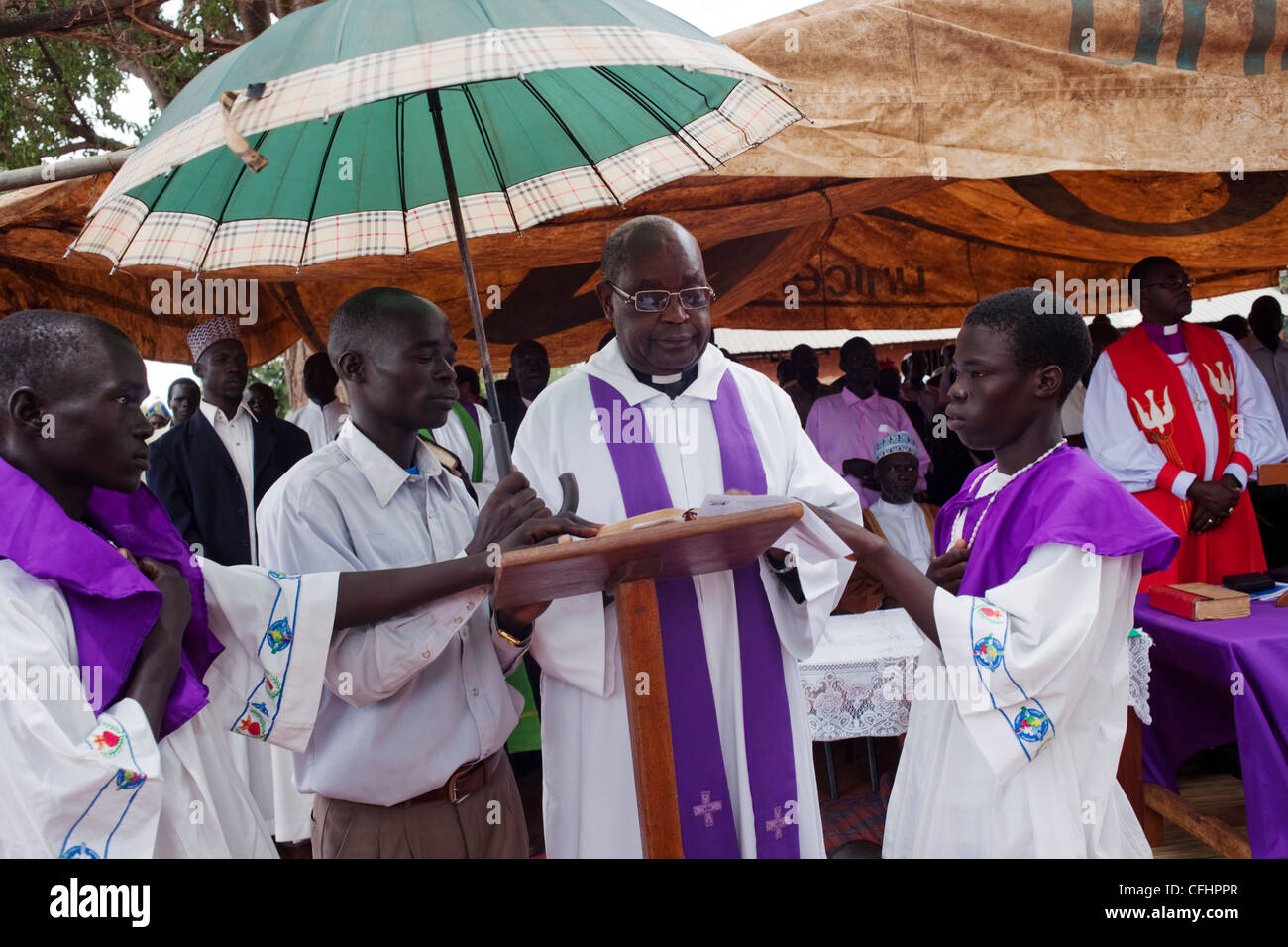 Religious service in Atiak to commemorate a LRA massacre in April 1995 ...