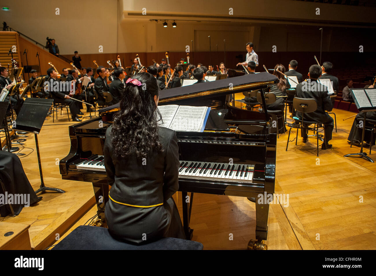 Radio france philharmonic orchestra hi-res stock photography and images ...