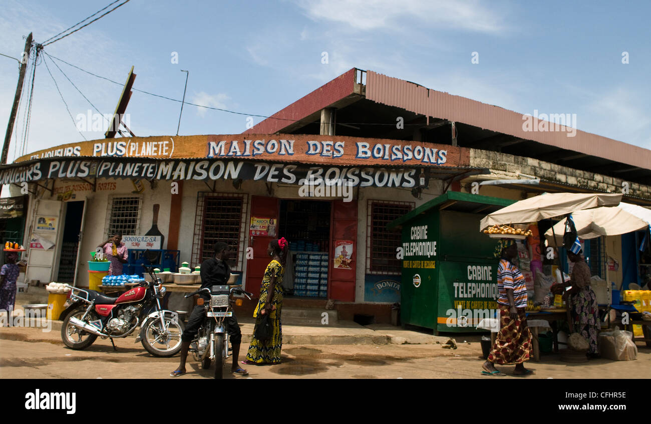 A visit to the local market in Kara, Northern Togo Stock Photo - Alamy