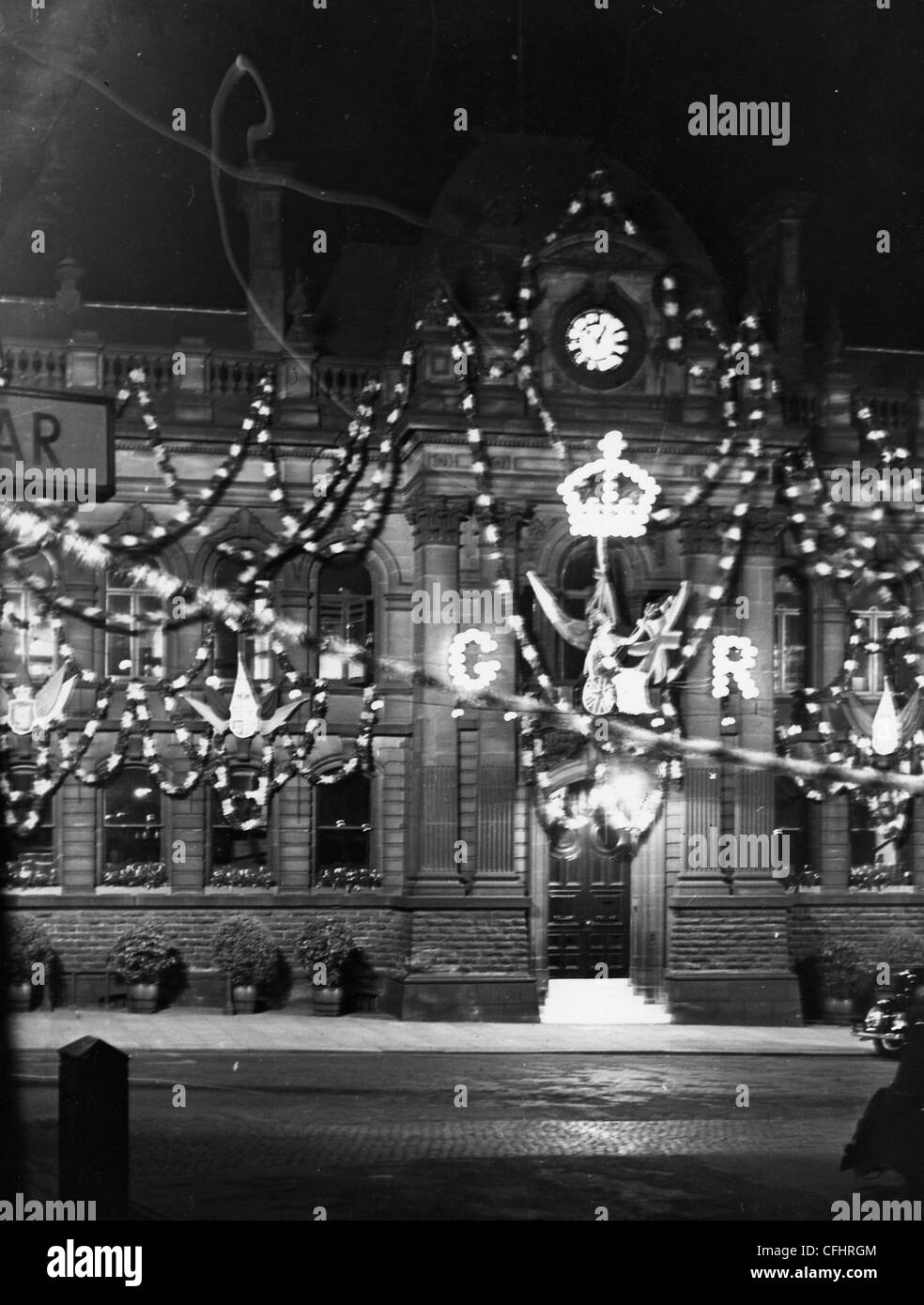 Town hall, King George V Silver Jubilee Celebrations, Wolverhampton ... Town hall, King George V Silver Jubilee Celebrations, Wolverhampton ...