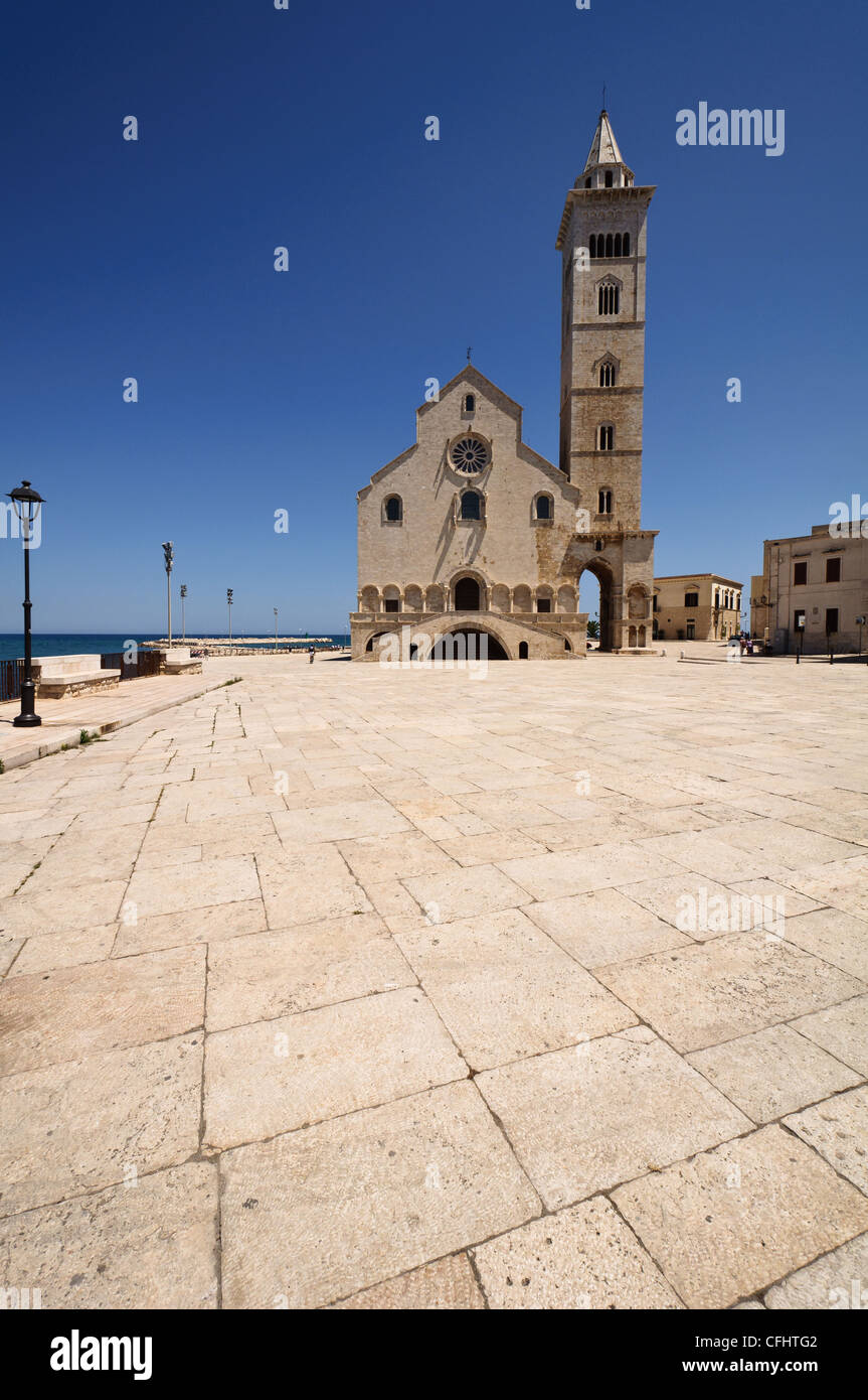 Cathedral in Trani - Apulia, Italy Stock Photo - Alamy
