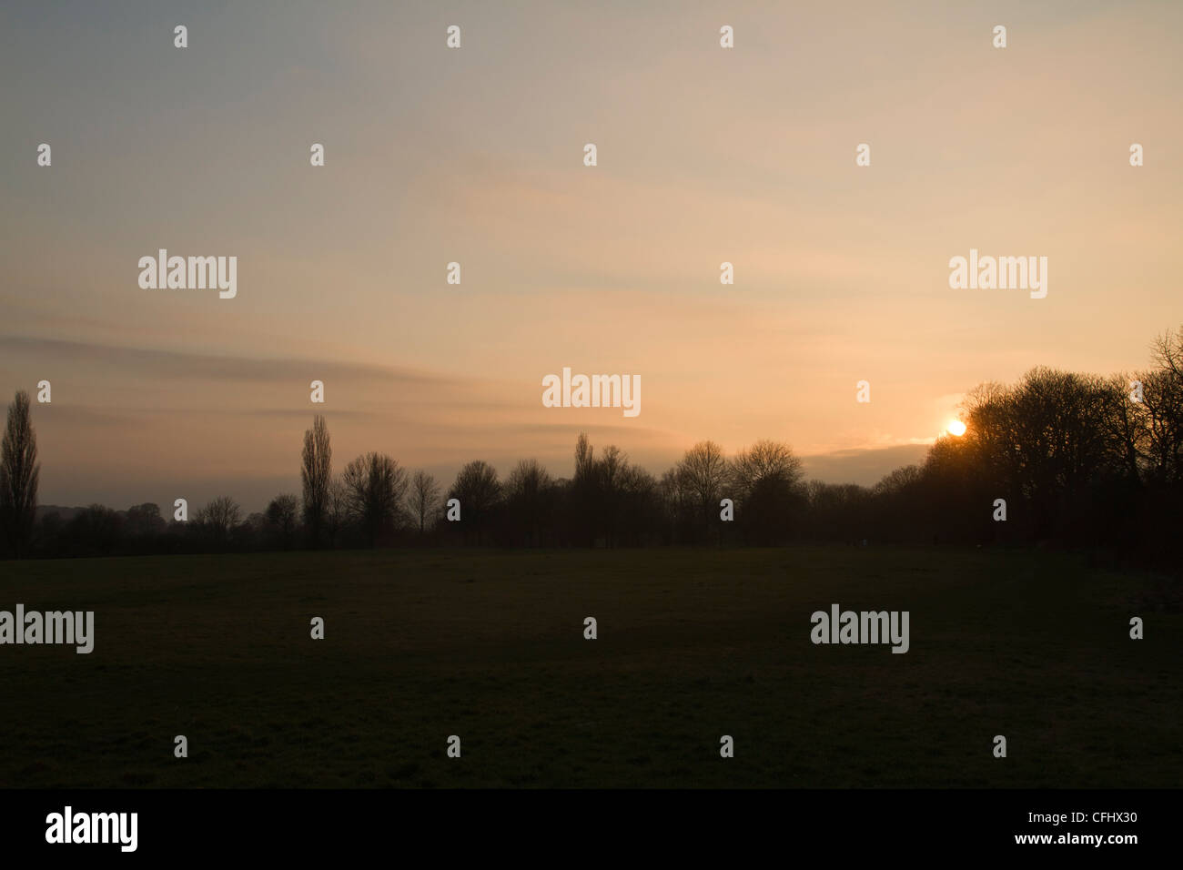 Surrey sunset hi-res stock photography and images - Alamy