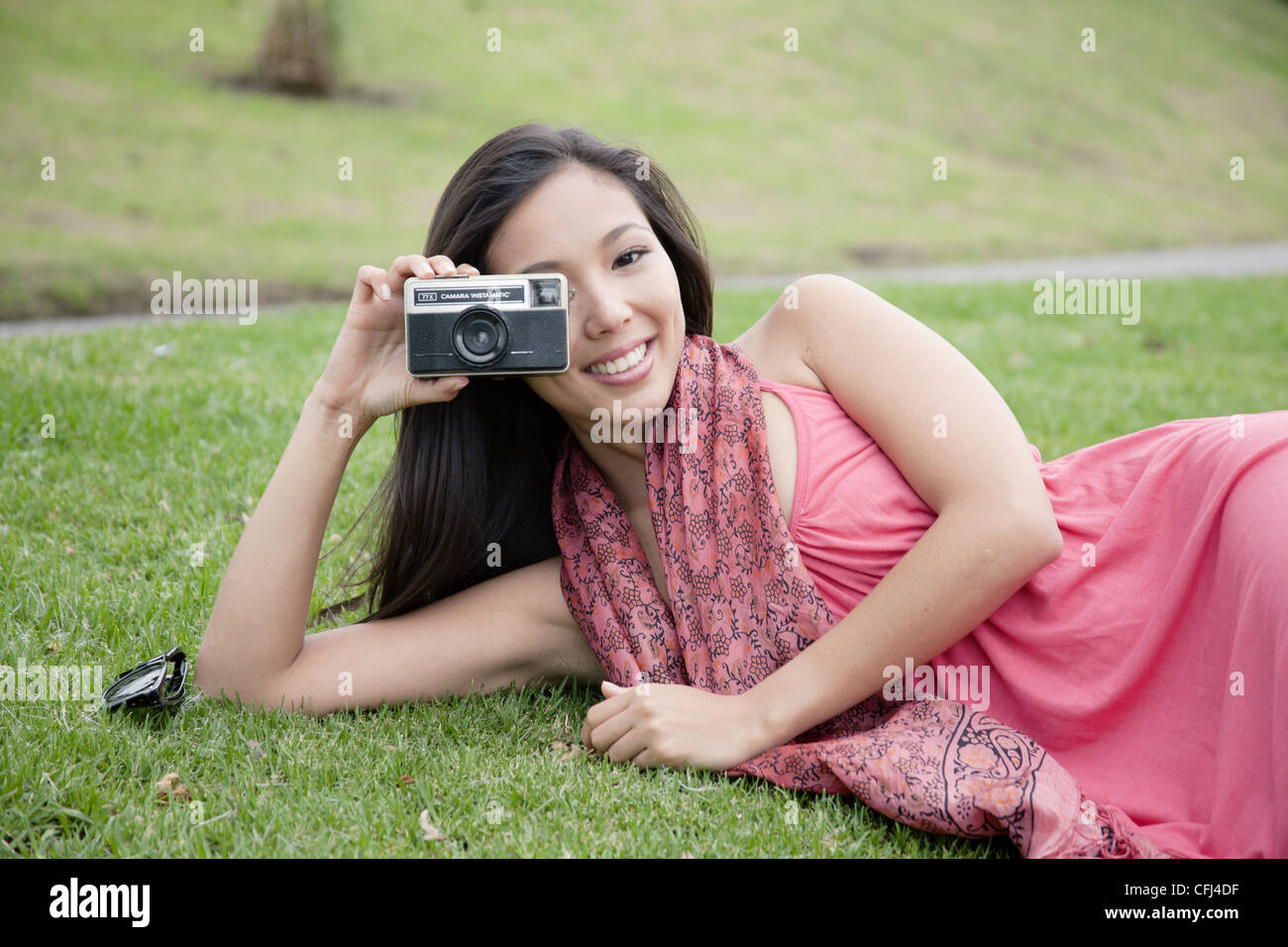 Long grass photo shoot hi-res stock photography and images - Alamy
