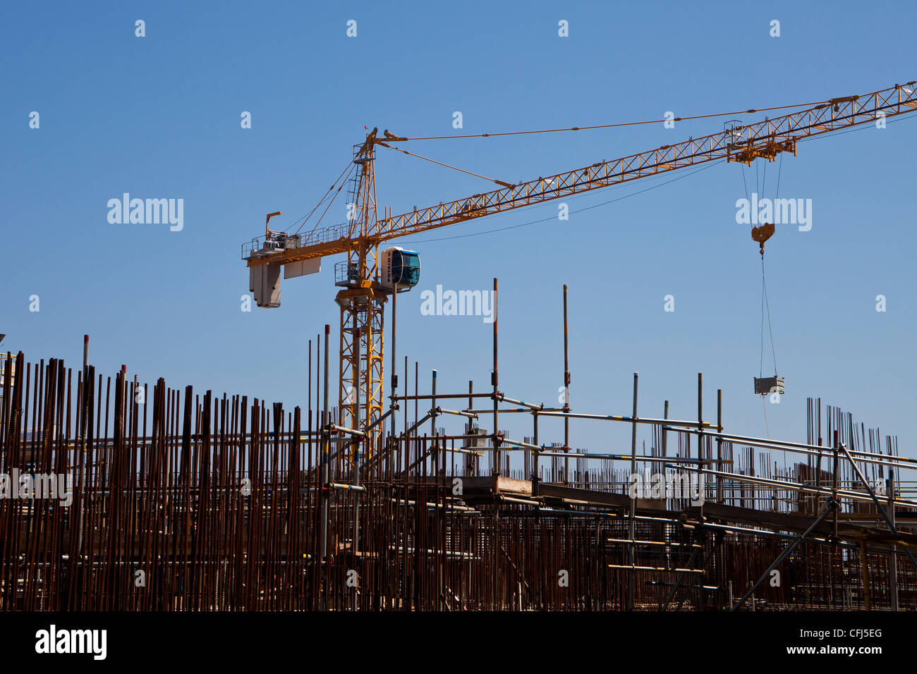Cranes in operation at the construction of Angra 3 Nuclear Plant, Angra ...