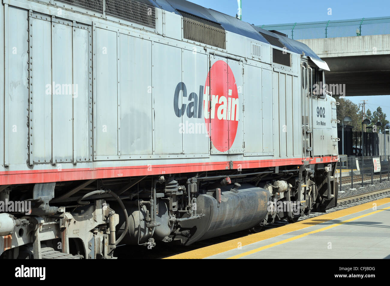 Caltrain locomotive 902 "San Mateo" heads a passenger service heading ...