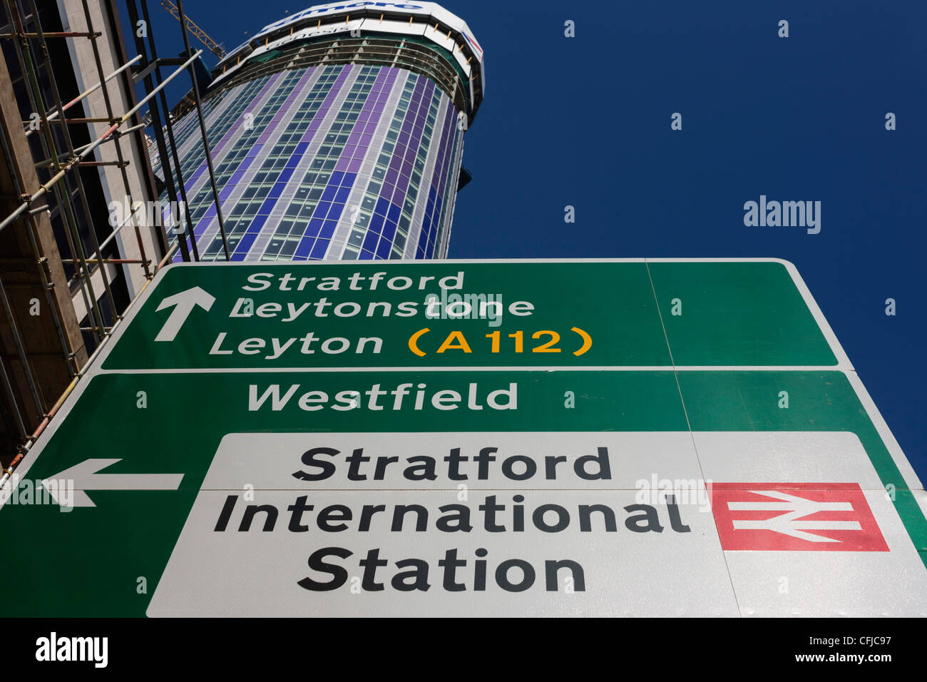 New housing development sign hi-res stock photography and images - Alamy