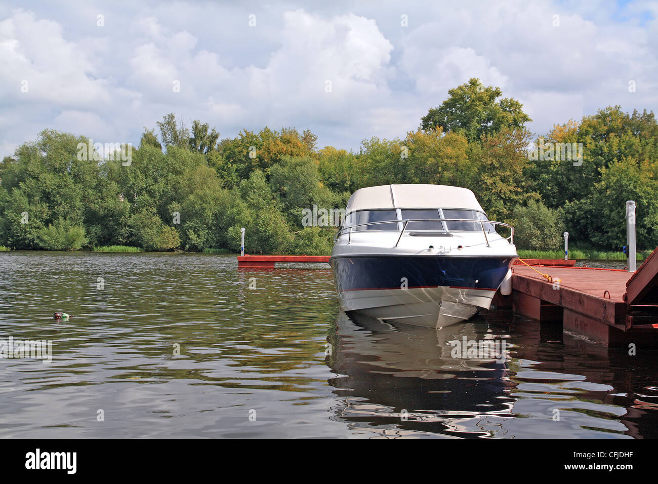 Electric boat motor hi-res stock photography and images - Alamy