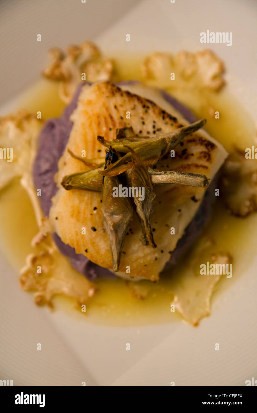 Charred fish hi-res stock photography and images - Alamy