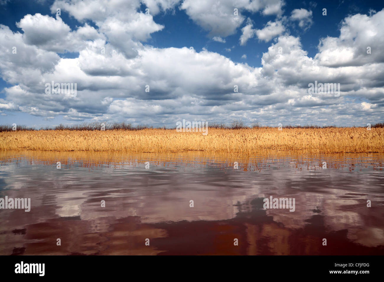 Deep lake hi-res stock photography and images - Alamy