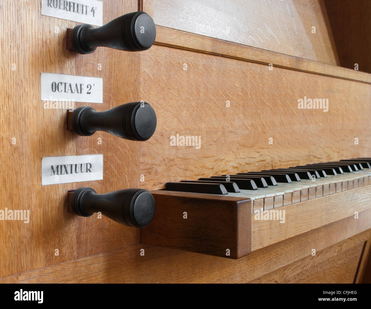 church organ with keys and keyboard Stock Photo - Alamy