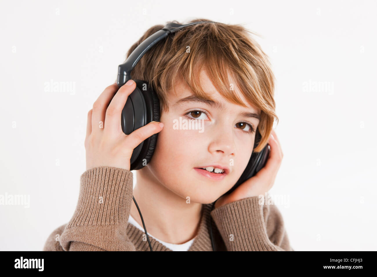 Boy wearing headphones Stock Photo - Alamy