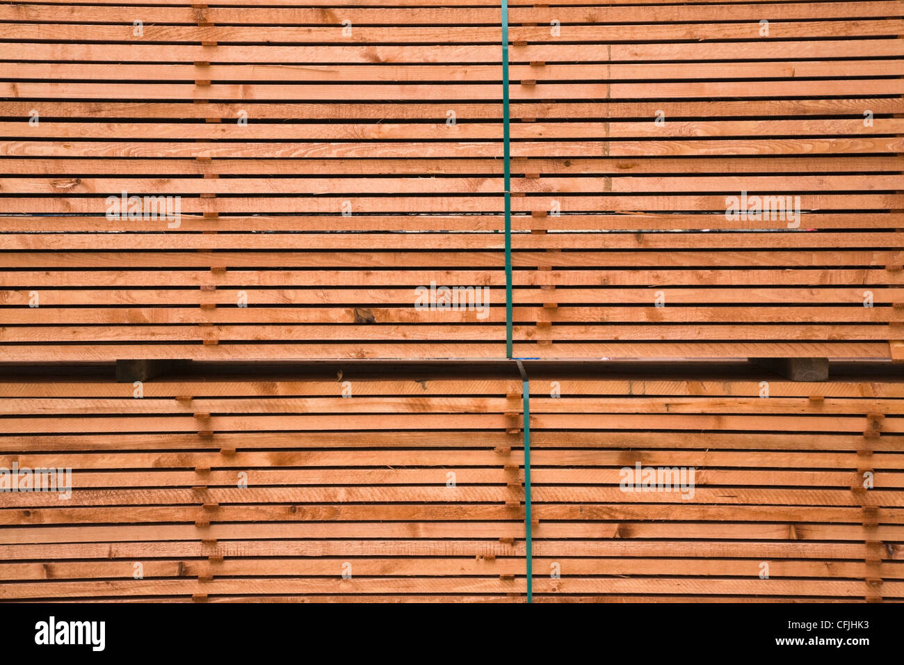 Stacked timber hi-res stock photography and images - Alamy