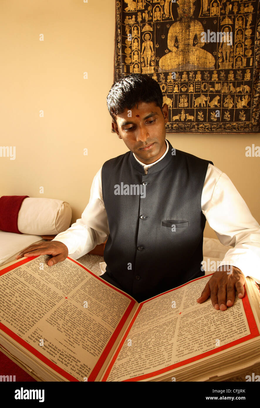 Man reading Vedic texts, Tehri-Garhwal, Uttaranchal, India, Asia Stock ...