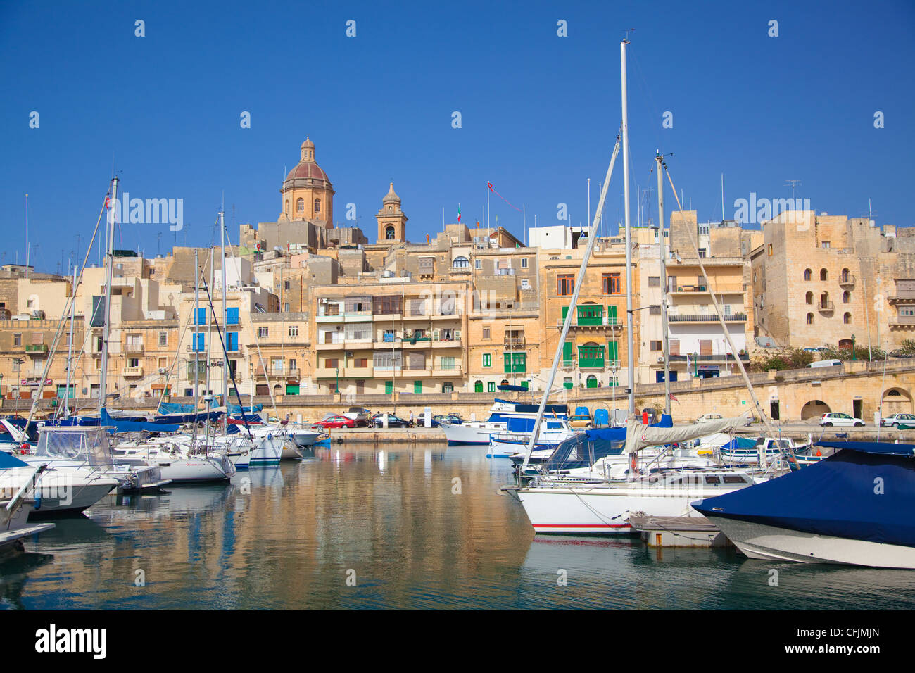 Sliema malta hi-res stock photography and images - Alamy