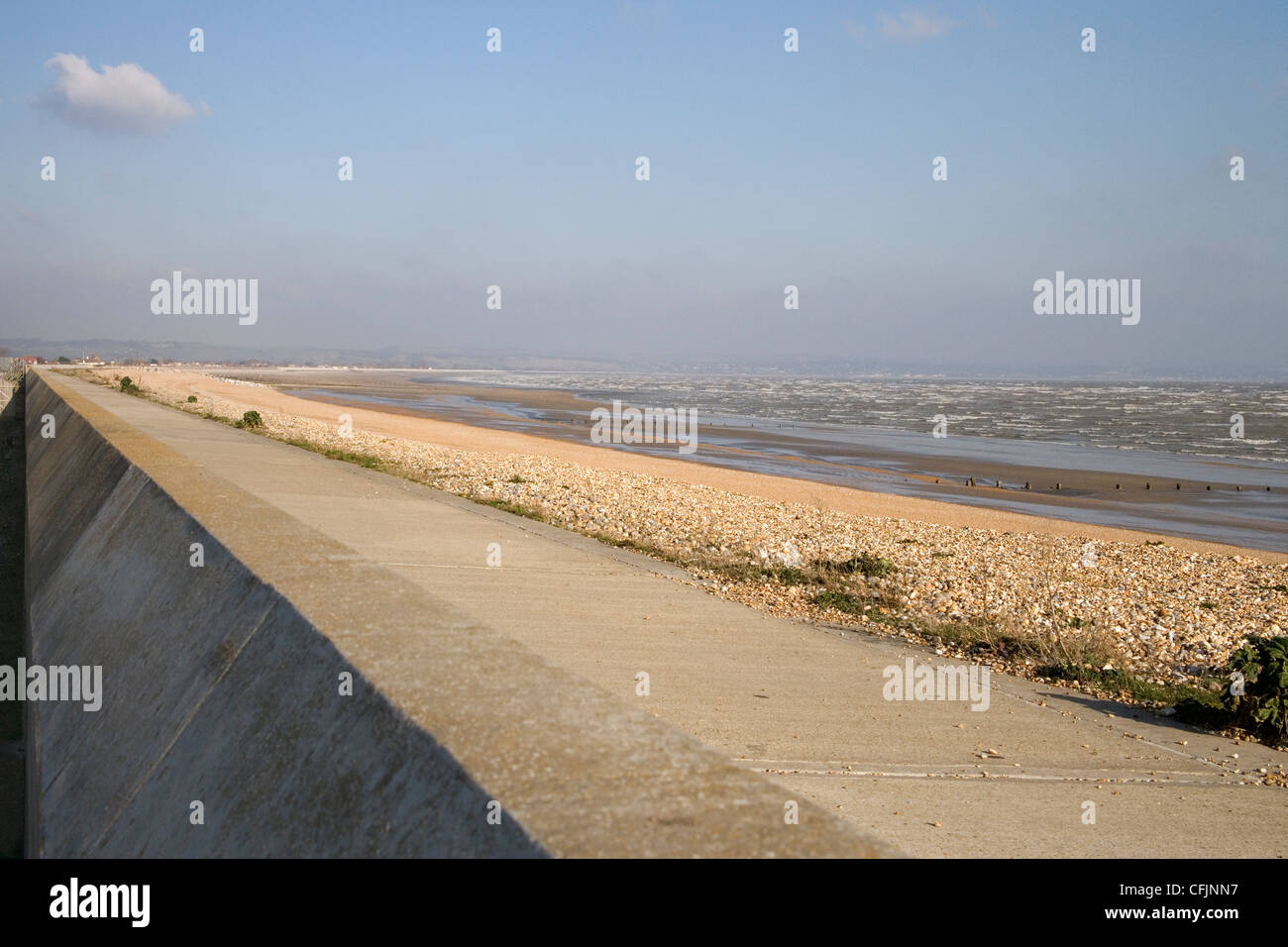 Sea wall defence defense seaside sea hi-res stock photography and ...