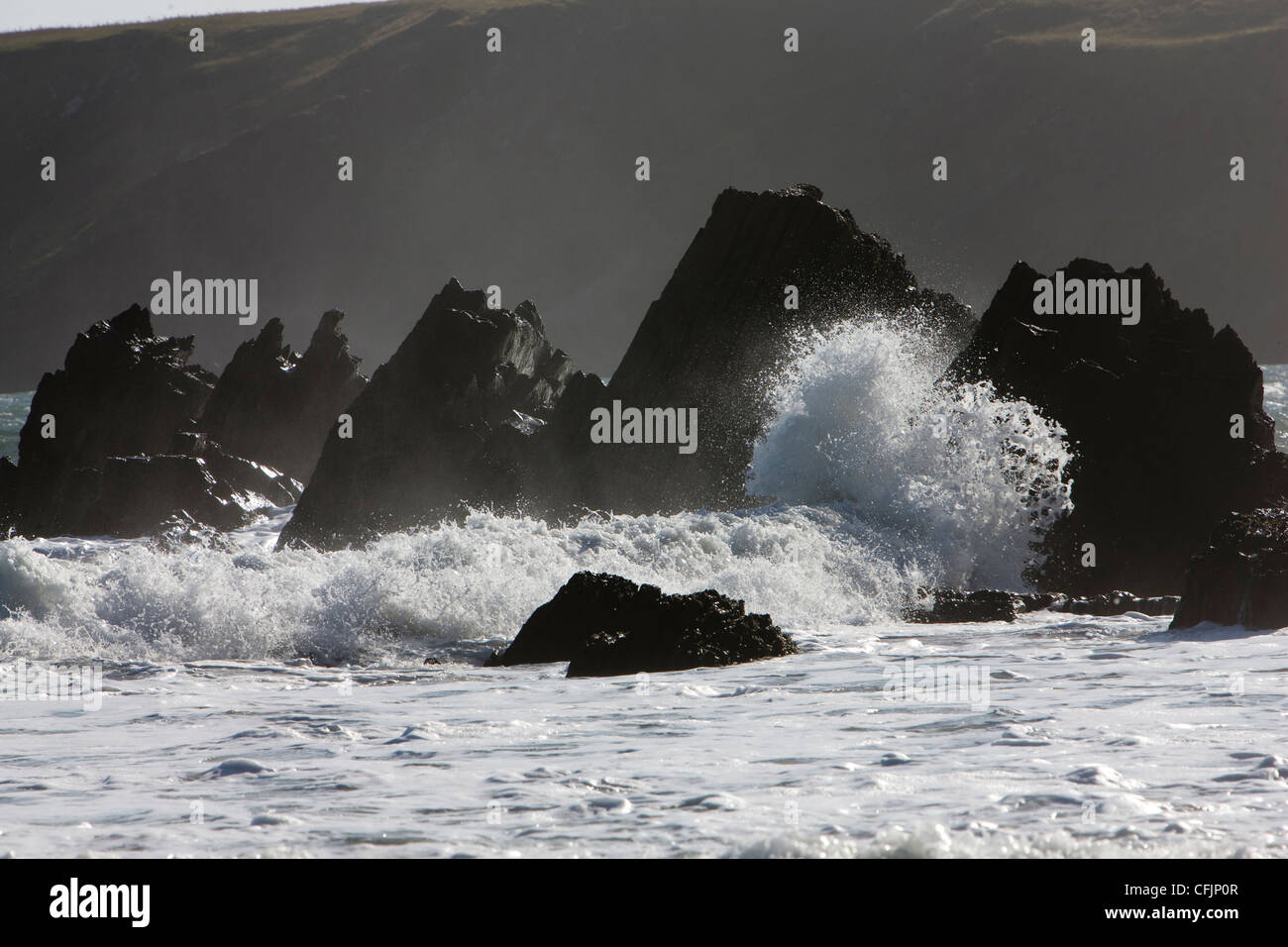 Sharp rocks rough sea hi-res stock photography and images - Alamy