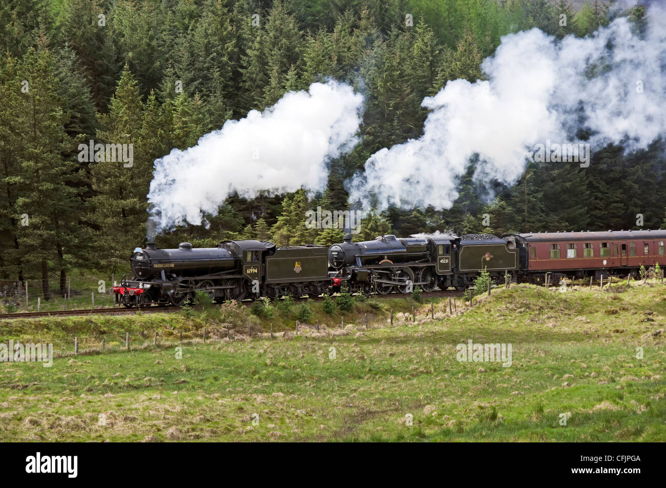 Double header steam engines 61994 The Great Marquess and 45231 The ...