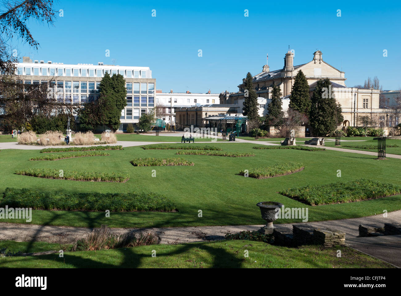 Cheltenham park hi-res stock photography and images - Alamy