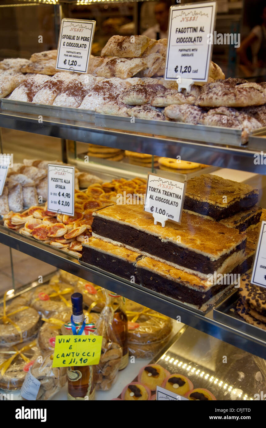 Local bakery shop hi-res stock photography and images - Alamy