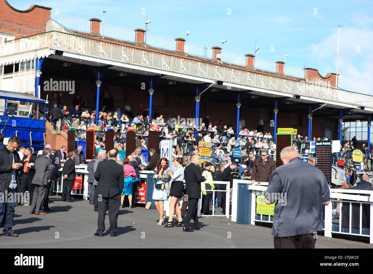 Ayr racecourse hi-res stock photography and images - Alamy