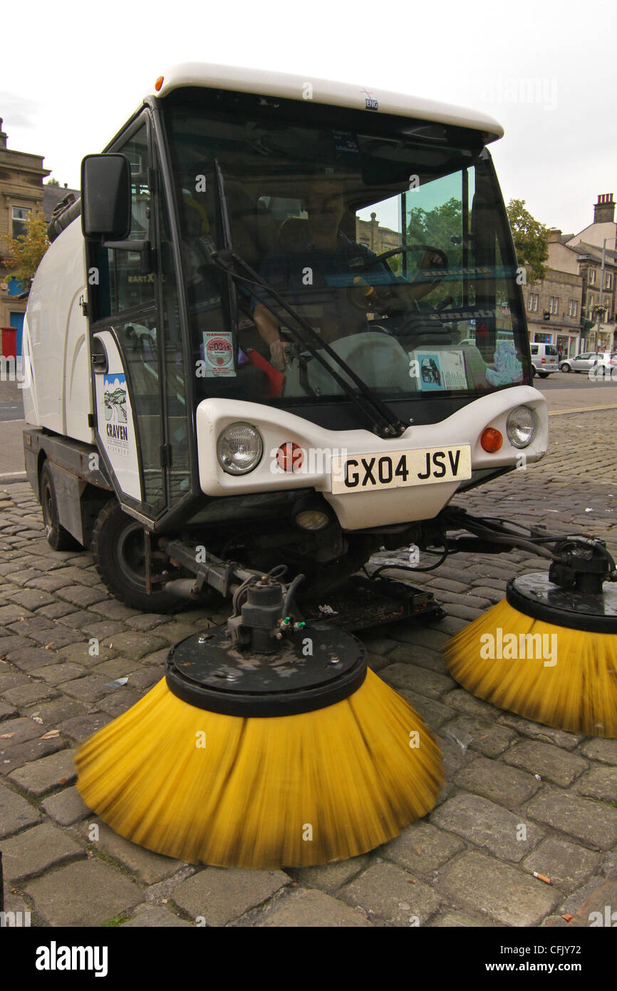 Mechanical pavement sweeper Stock Photo - Alamy
