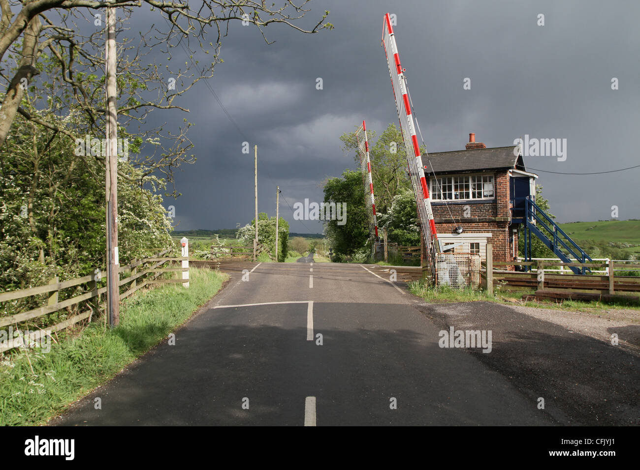 rural level crossing Stock Photo - Alamy