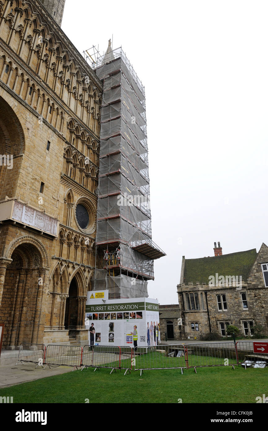 lincoln cathedral restoration england uk Stock Photo - Alamy