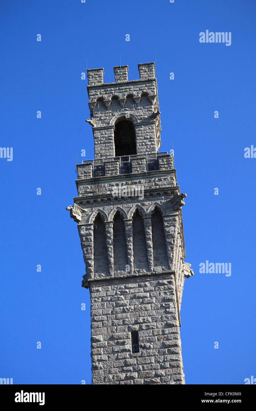 Pilgrim monument tower provincetown cape hi-res stock photography and ...
