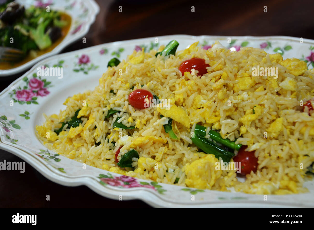 fried rice with eggs , tomato and kale Stock Photo - Alamy