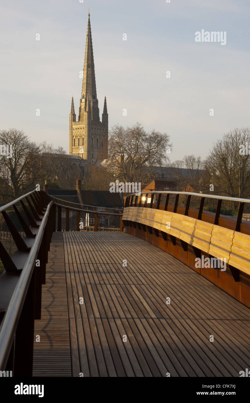 Peters Bridge Norwich Stock Photo - Alamy