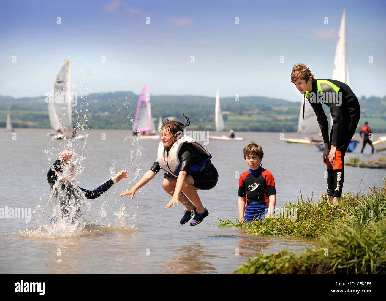 Children playing in river hi-res stock photography and images - Alamy