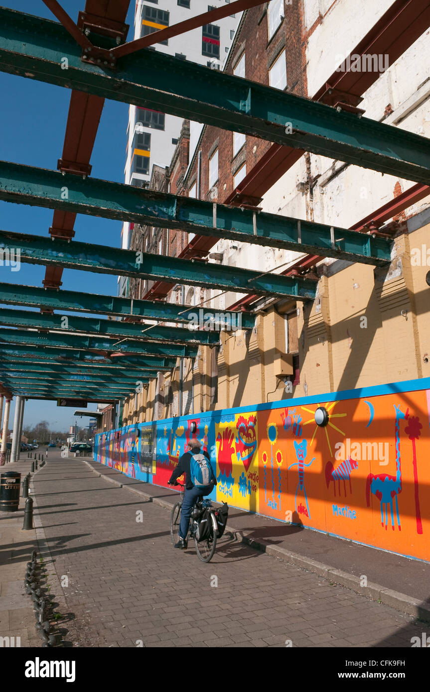 Dockside street hi-res stock photography and images - Alamy