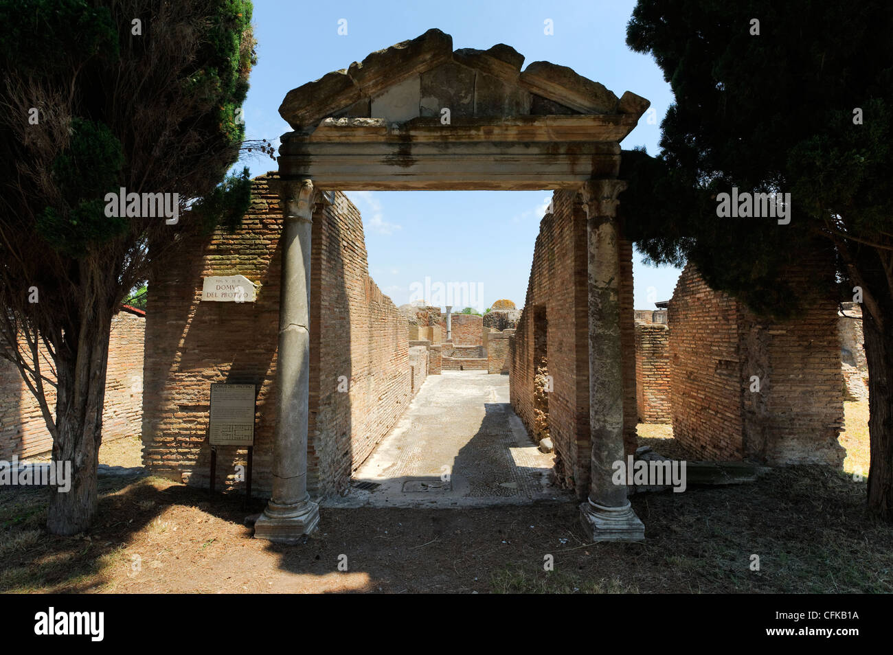 Ostia antica house hi-res stock photography and images - Alamy