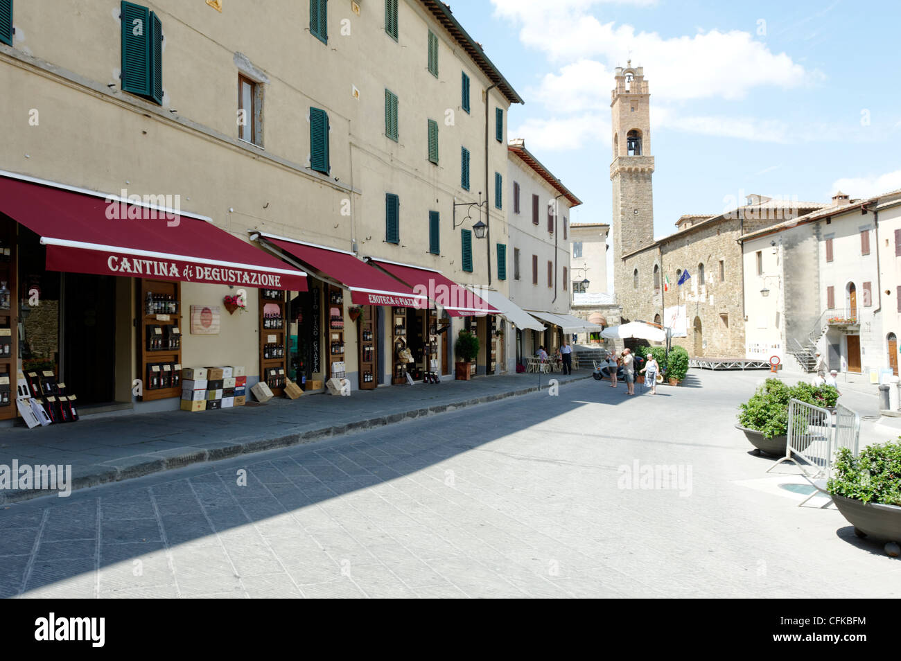Tuscan squares hi-res stock photography and images - Alamy