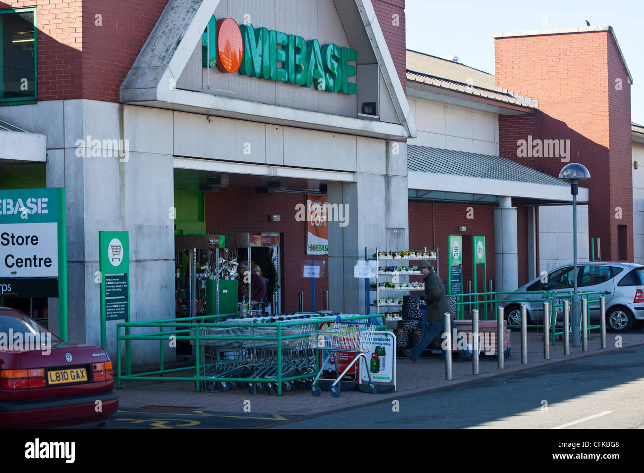 Retail park uk homebase hi-res stock photography and images - Alamy